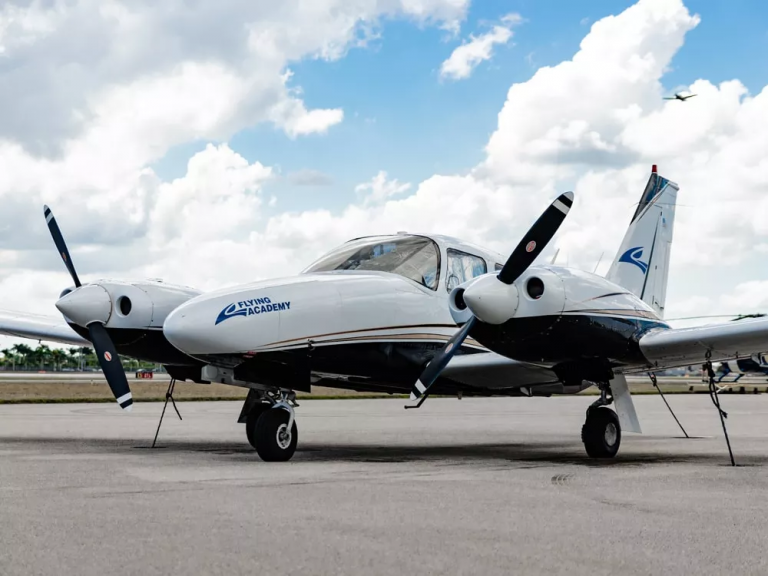 EASA Integrated ATPL – Flying Academy Los Angeles | Professional Pilot Training